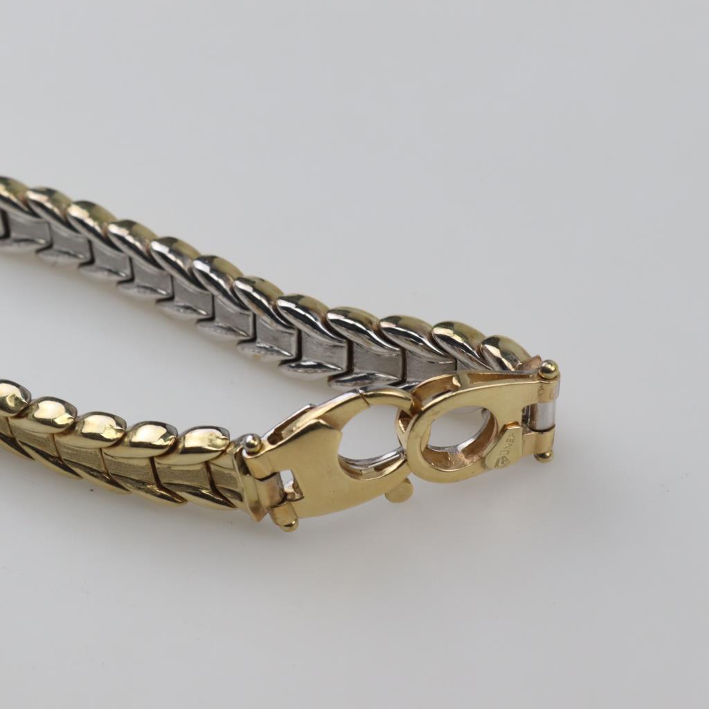 14kt Gold Two-tone Reversible Bracelet | Property Room