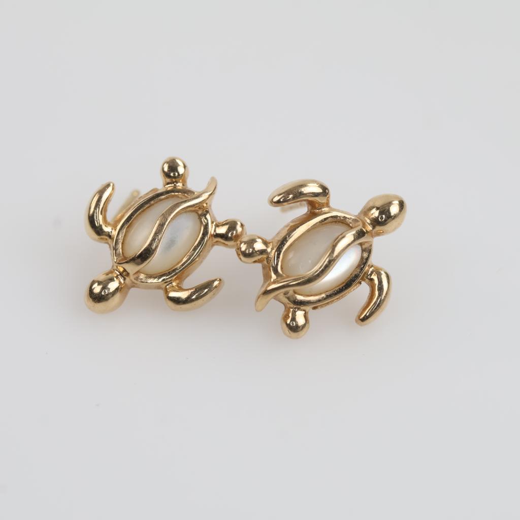 14kt Gold White Stone Turtle Earrings | Property Room
