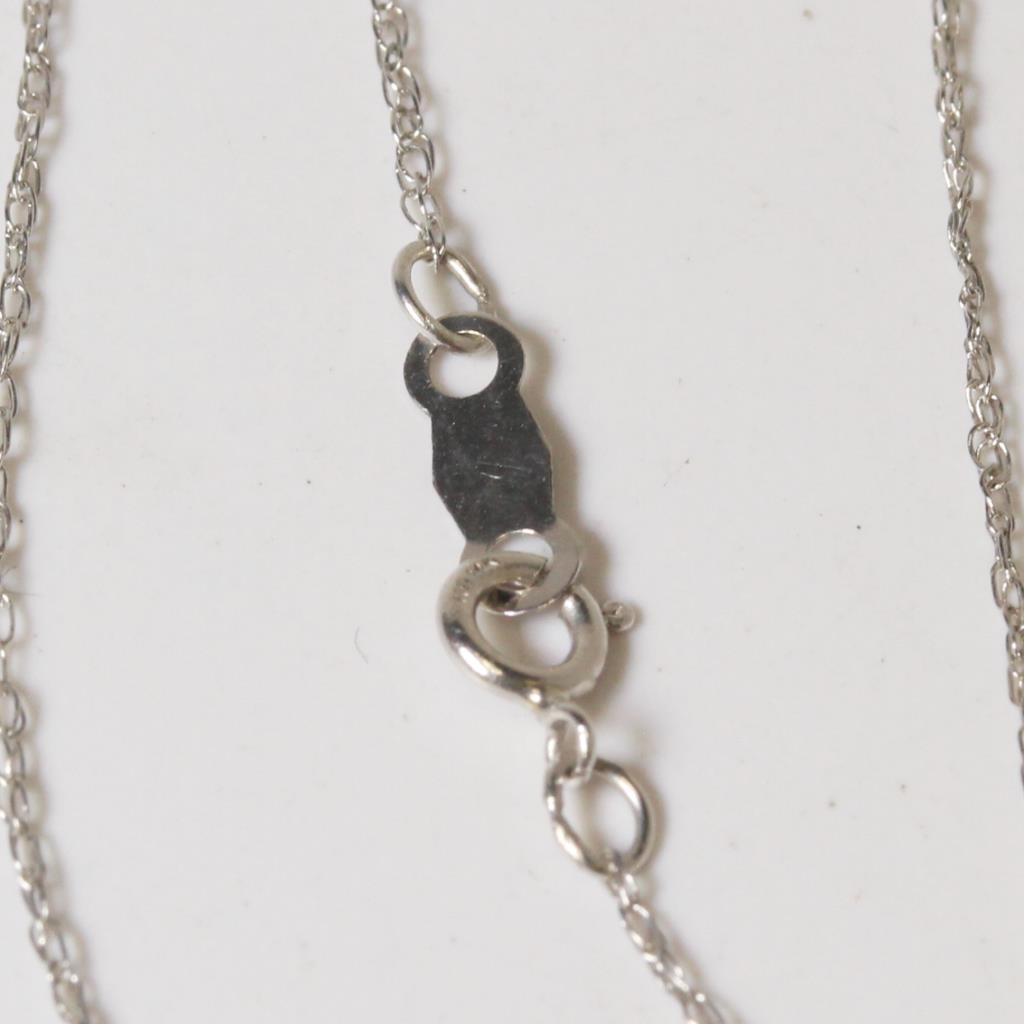 14kt White Gold 0.5g Scrap Chain Pieces | Property Room