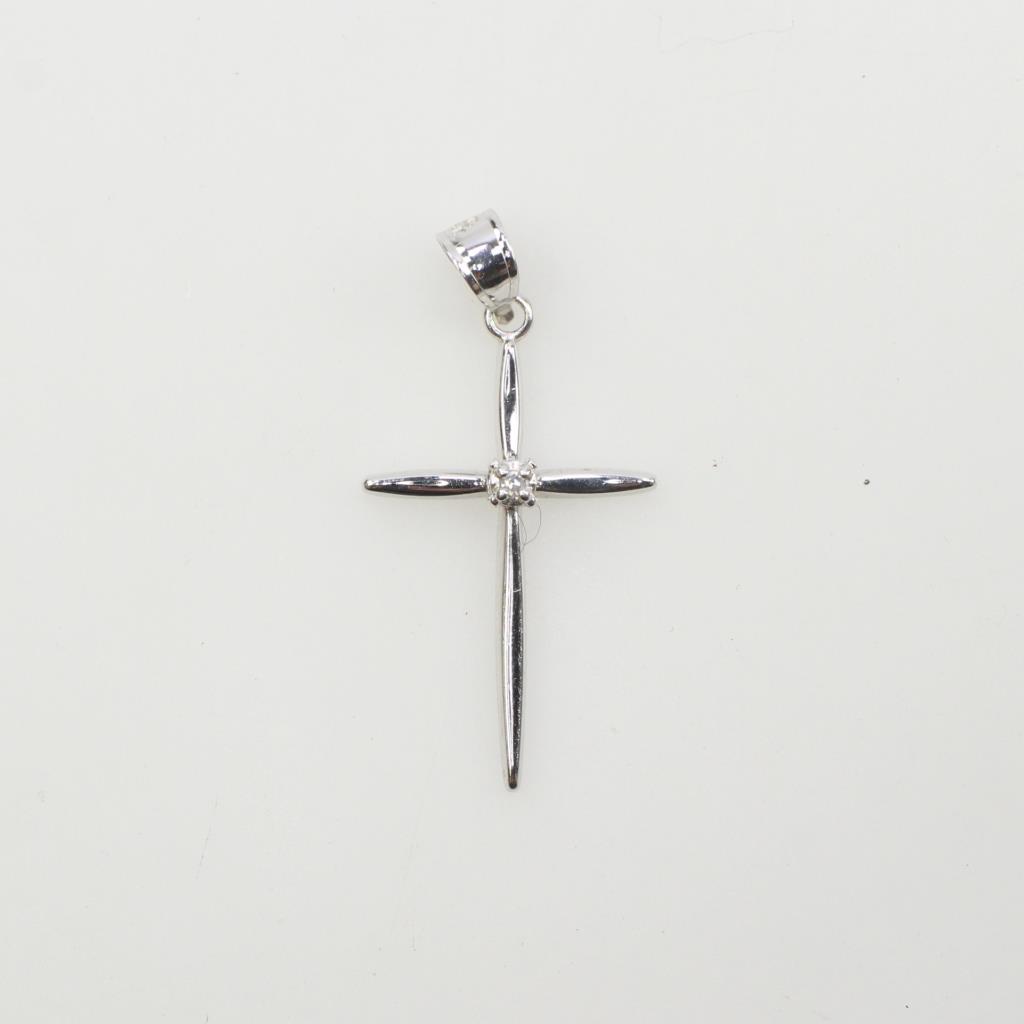 14kt White Gold Cross With Diamond Accent | Property Room
