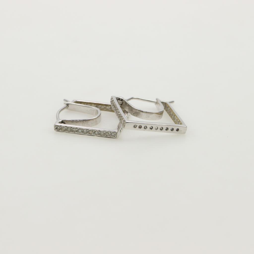 14kt White Gold Diamond Square Earrings | Property Room