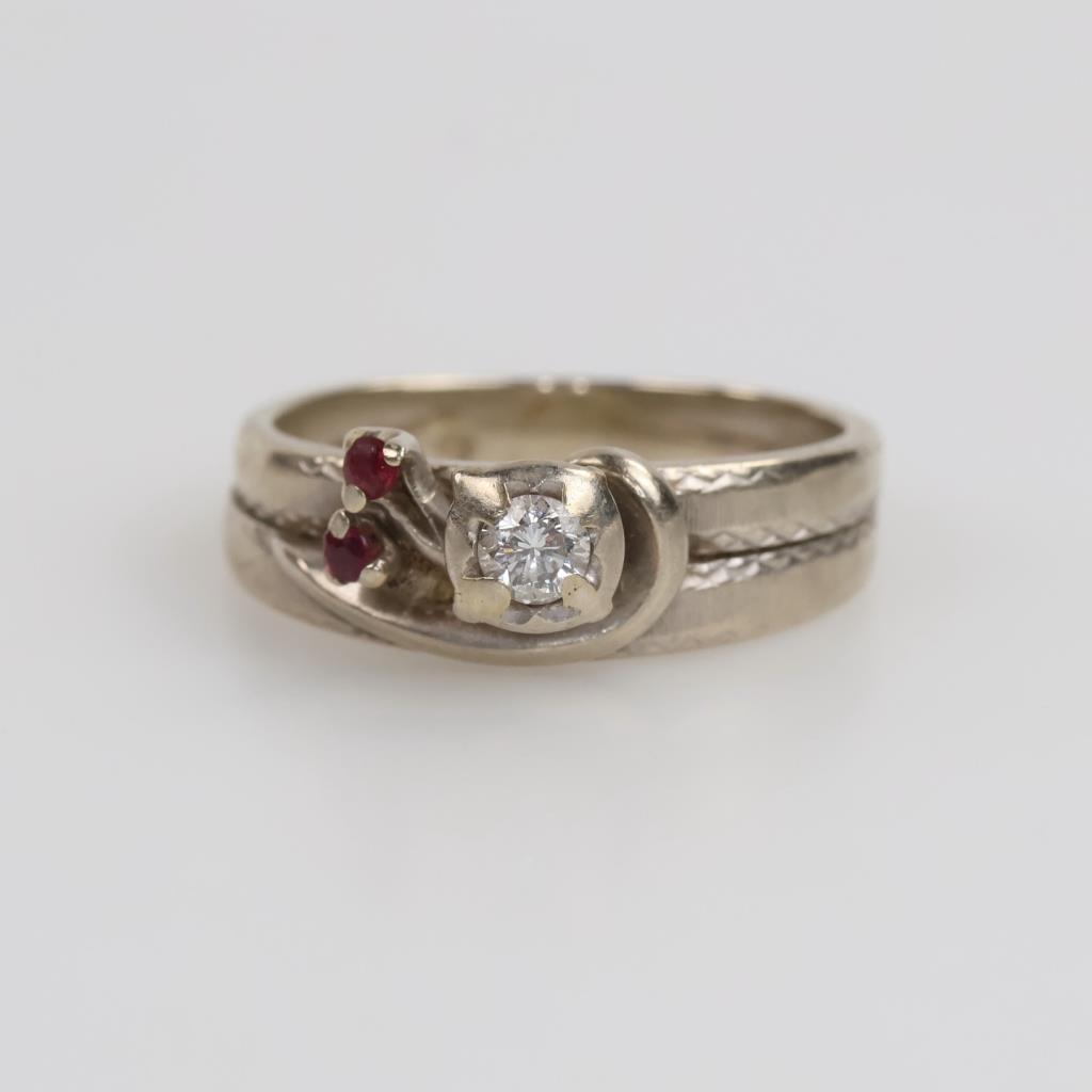 14t White Gold Diamond Red Accent Stone Ring | Property Room
