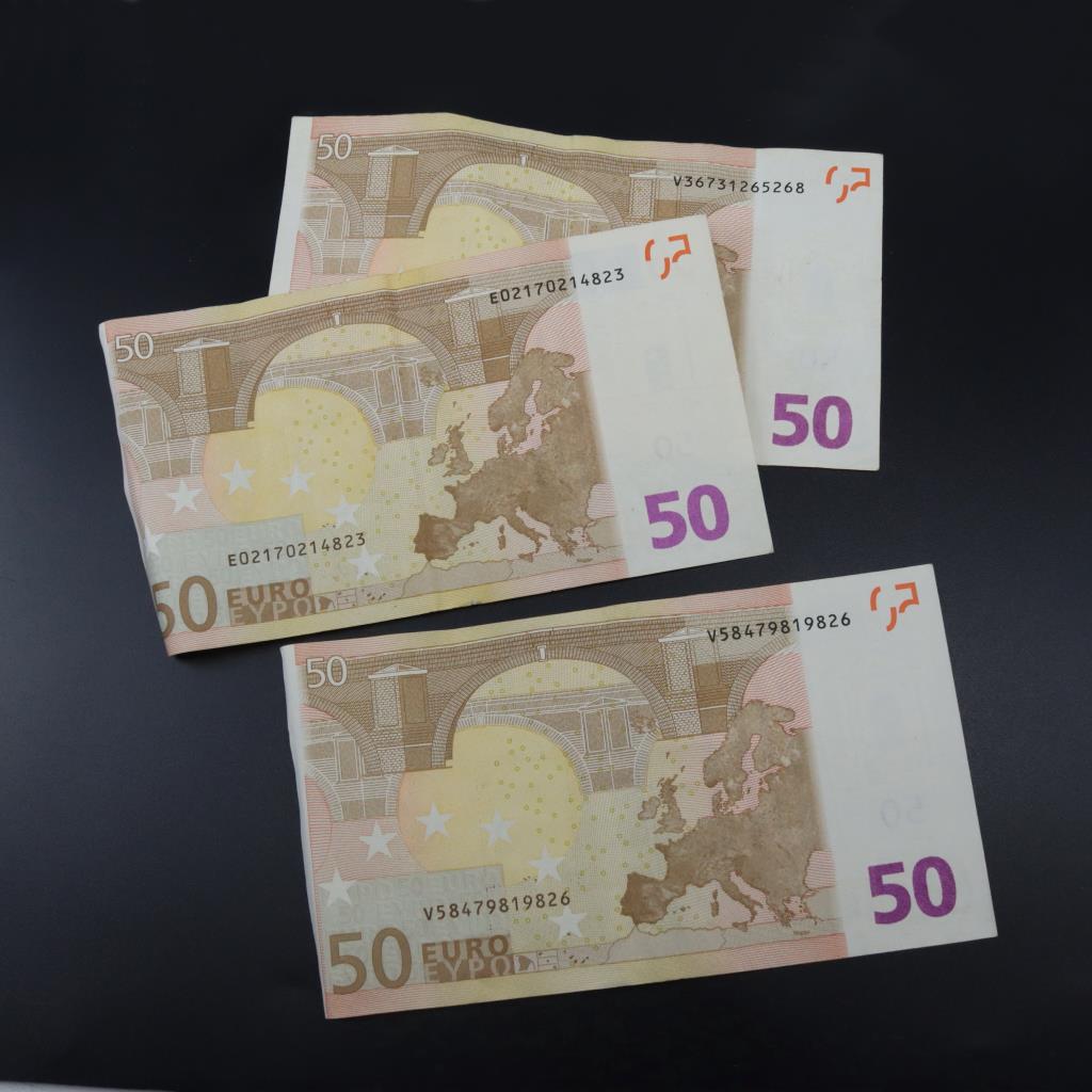 150 Euros | Property Room