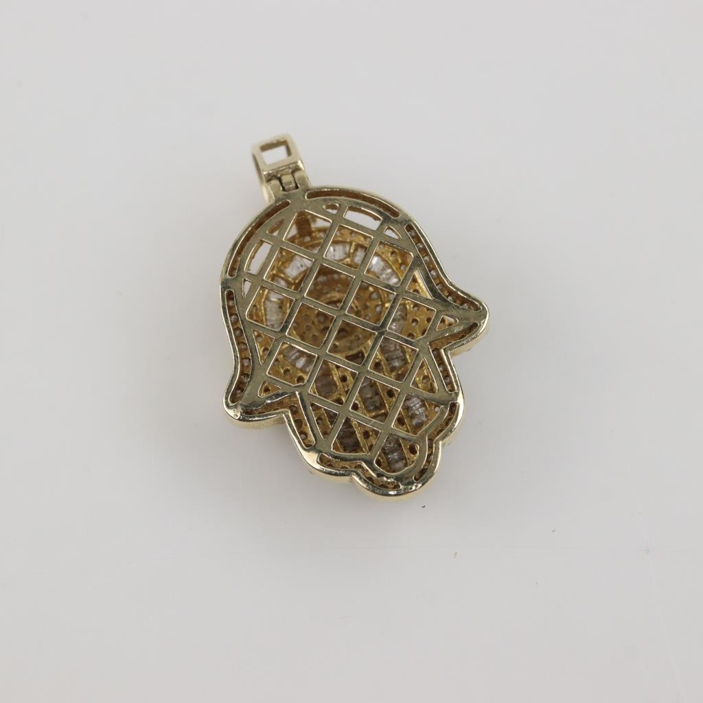 1.56cts TW Diamond 14kt Gold Hand Pendant | Property Room
