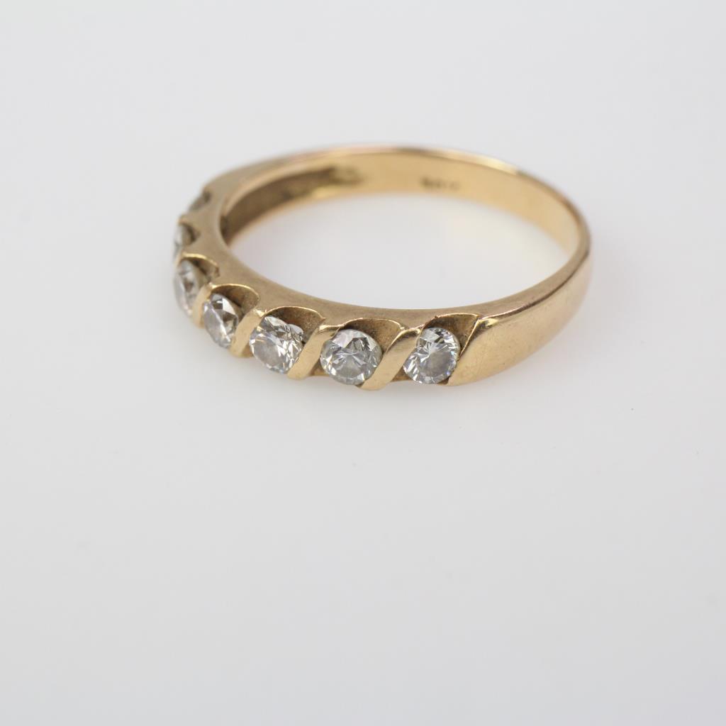 16k Gold 2.45g Diamond Ring | Property Room