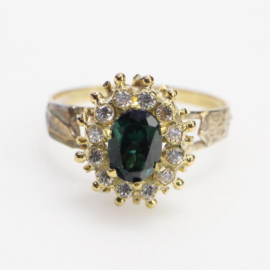 17k Gold 2.72g Ring With Green And Clear Stones | Property Room