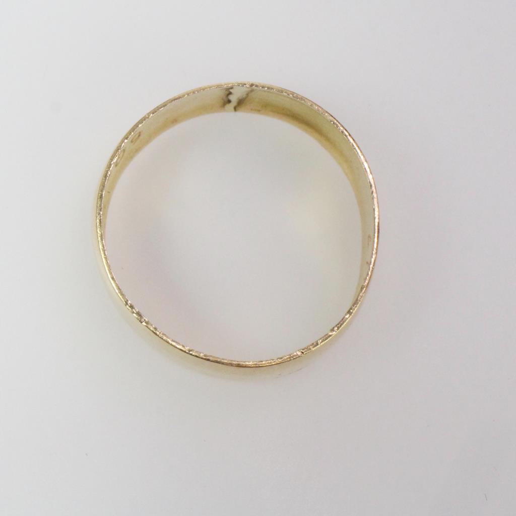 17k Gold 3.11g Ring | Property Room