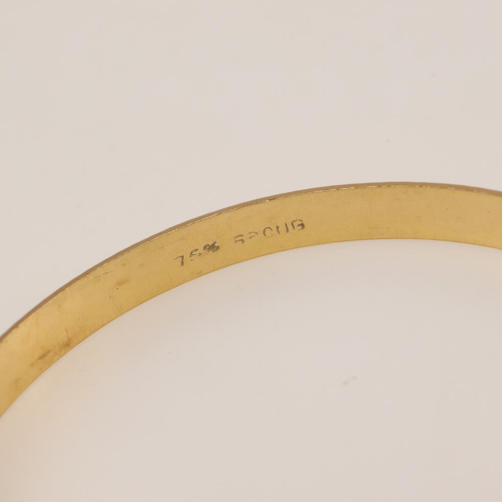 18kt Gold Bangle Bracelet | Property Room