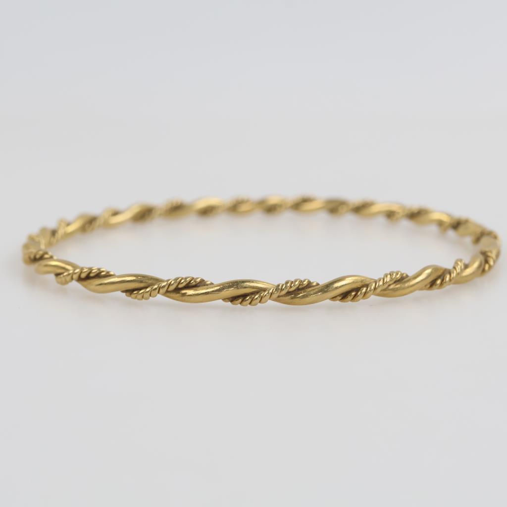 18kt Gold Braided Bangle | Property Room