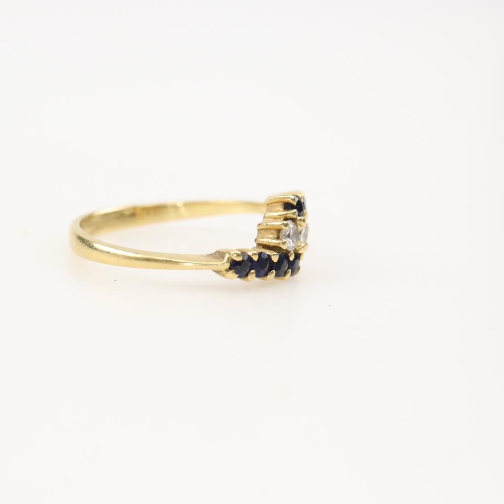 18kt Gold Diamond And Blue Sapphire Ring | Property Room