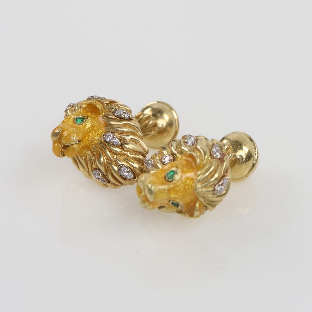 18kt Gold Diamond And Emerald Lion Head Cuff Links -Evaluated By Our ...