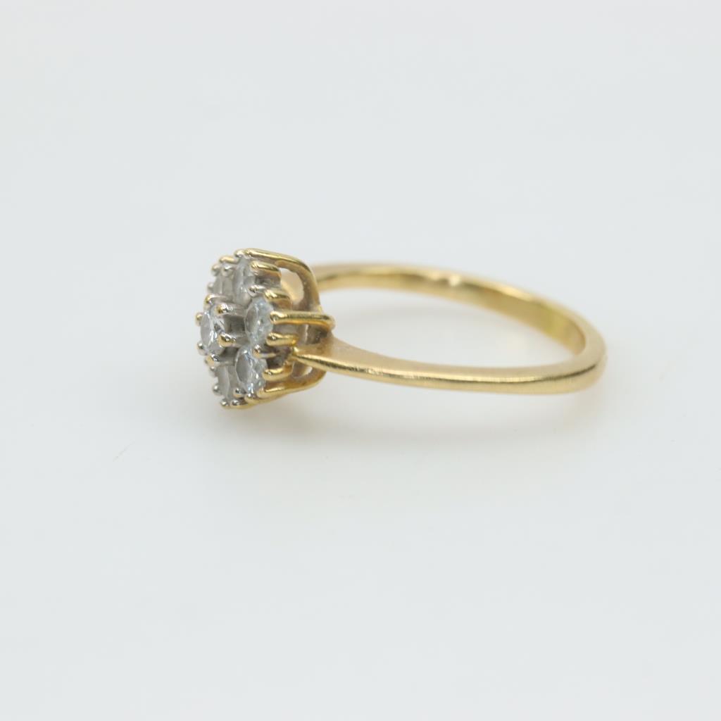 18kt Gold Diamond Ring | Property Room