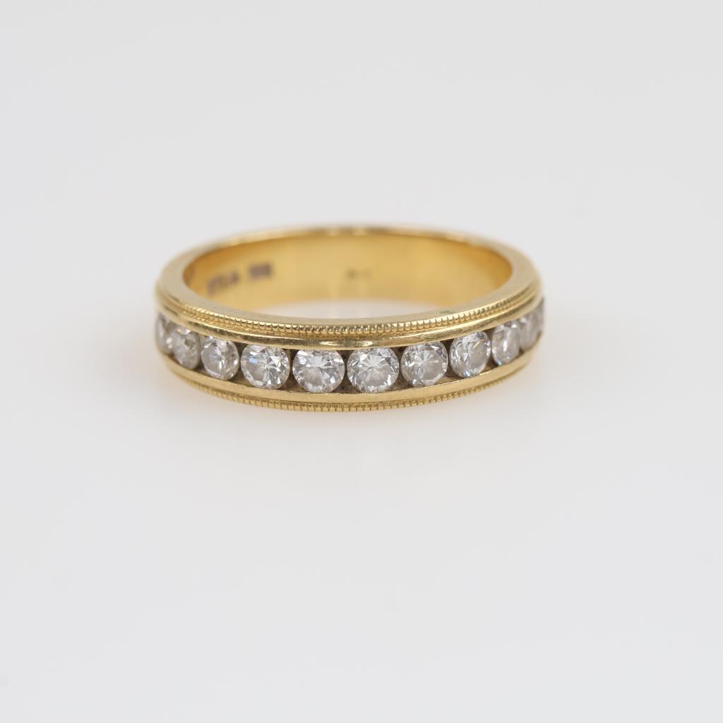 18kt Gold Diamond Ring | Property Room