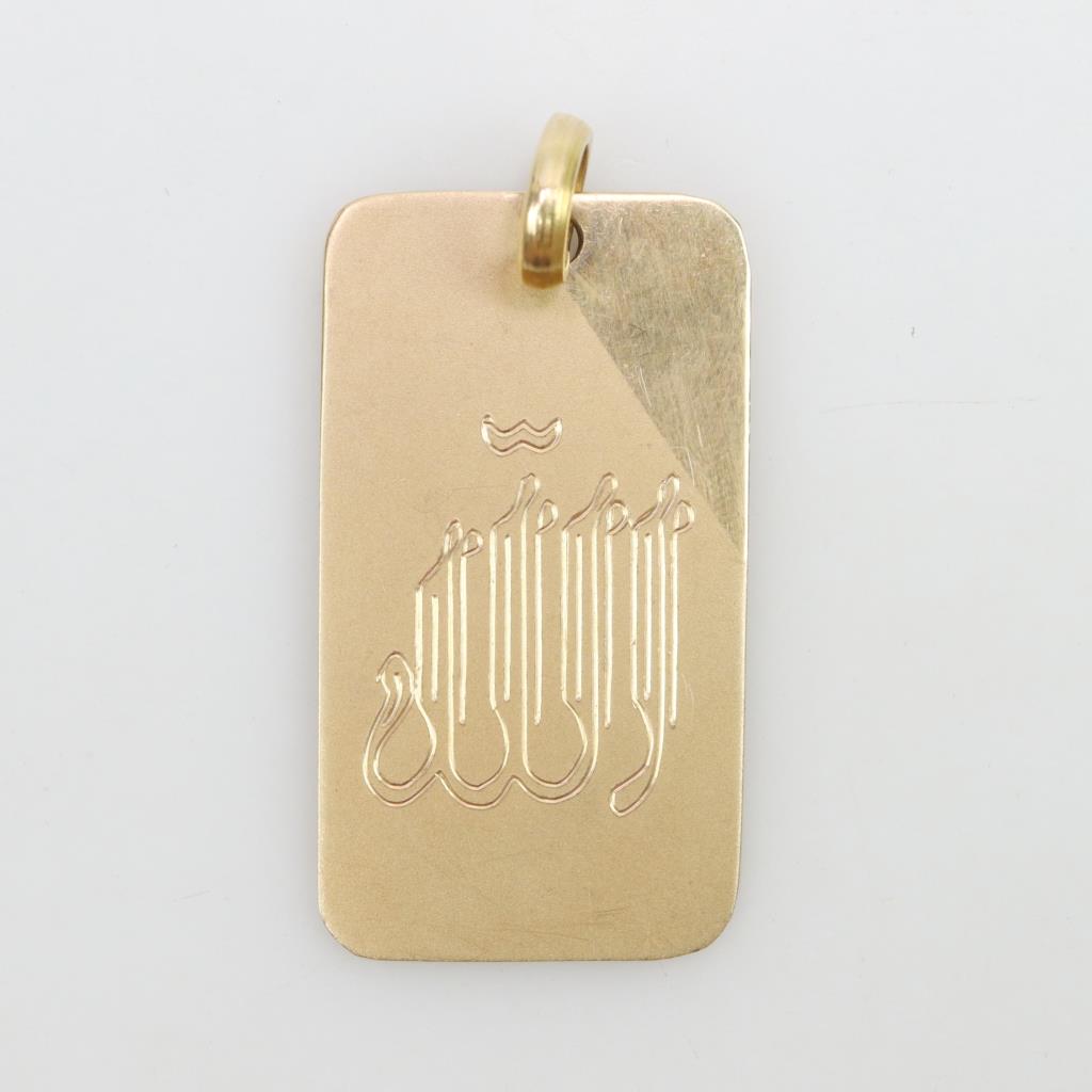18kt Gold Engraved Tag Pendant | Property Room