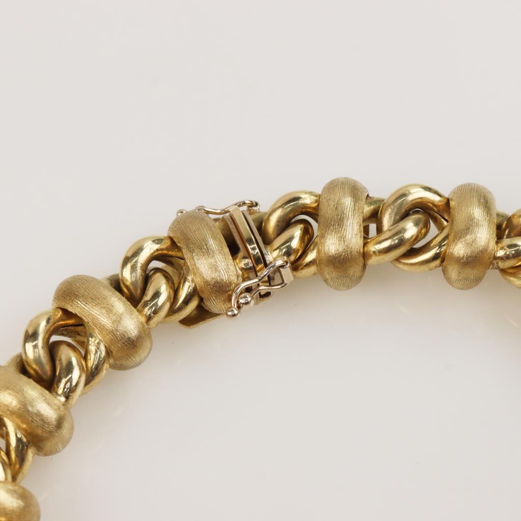 18kt Gold Hollow Bracelet -Evaluated By Our Certified Gemologist-AGS ...