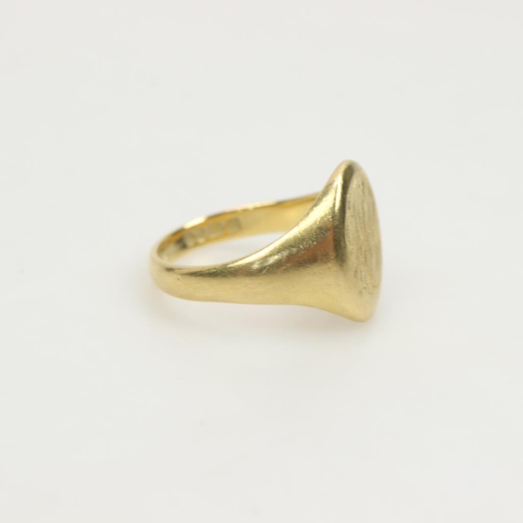 18kt Gold Signet Monogram Ring | Property Room