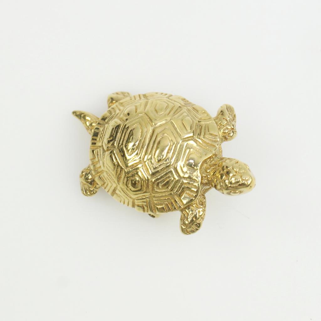 18kt Gold Turtle Pin | Property Room