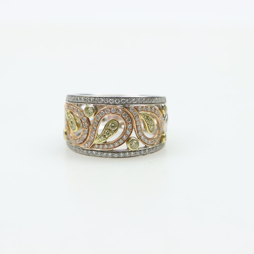 18kt Tri Color Gold Yellow And White Diamond Ring | Property Room