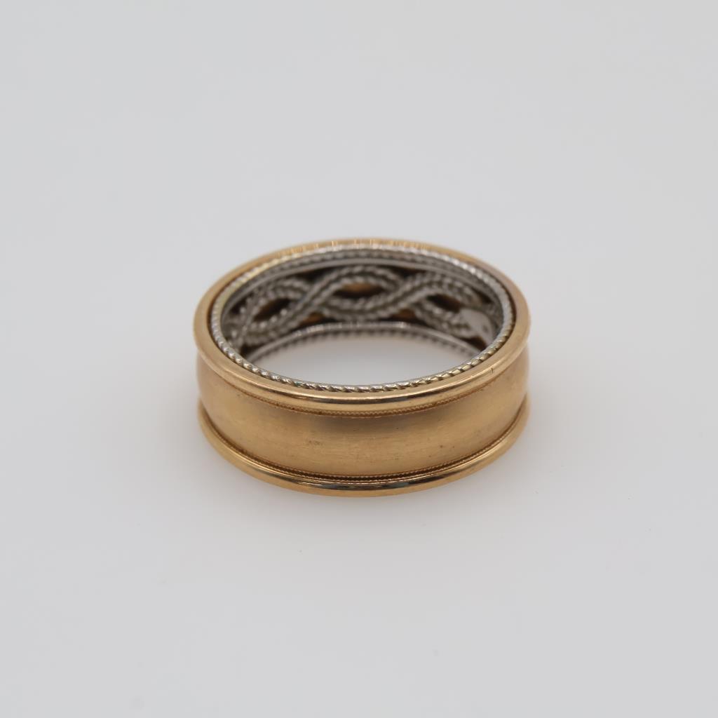 18kt Two Tone Gold Band | Property Room