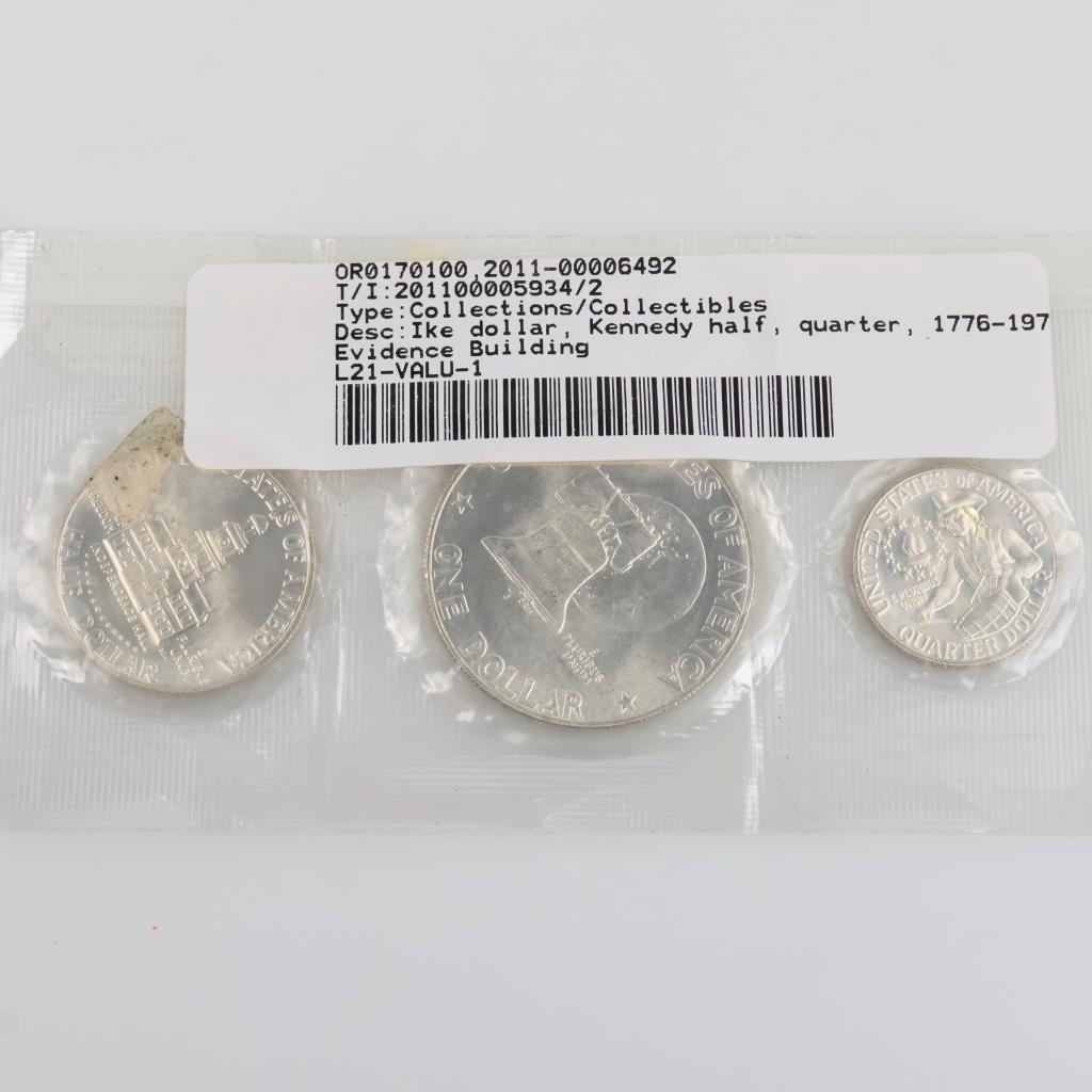 1976 Bicentennial Silver Clad Coin Set | Property Room