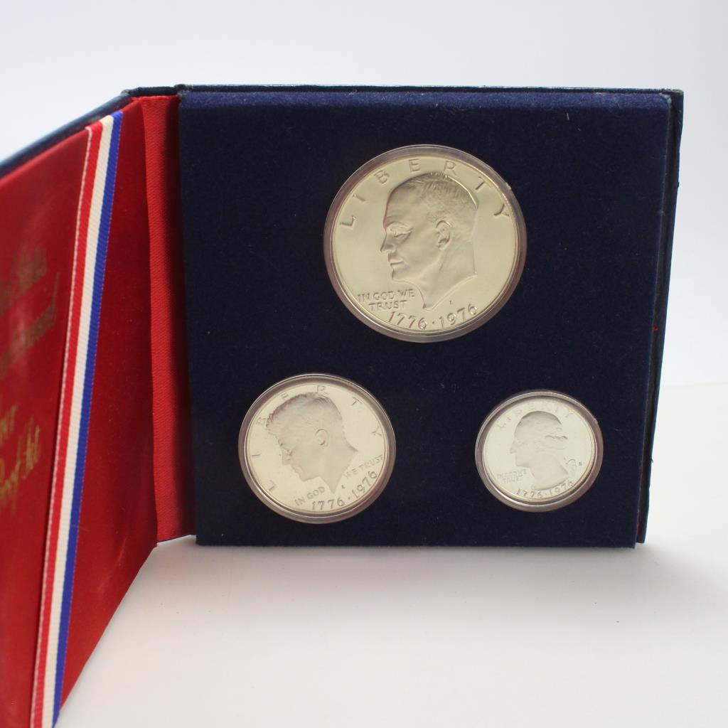 1976 US Bicentennial Silver Proof Set | Property Room