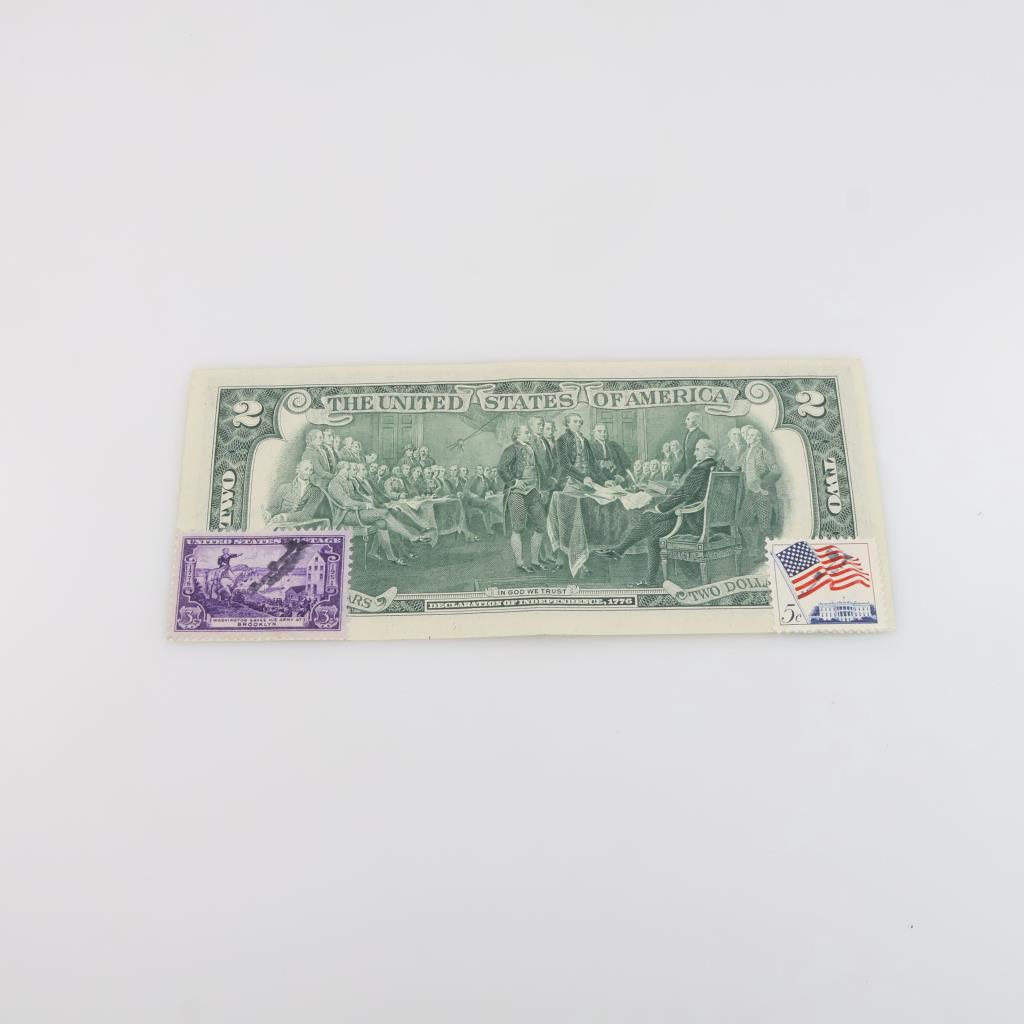 1976 US Federal Reserve Note 2 Dollars With US Stamps | Property Room