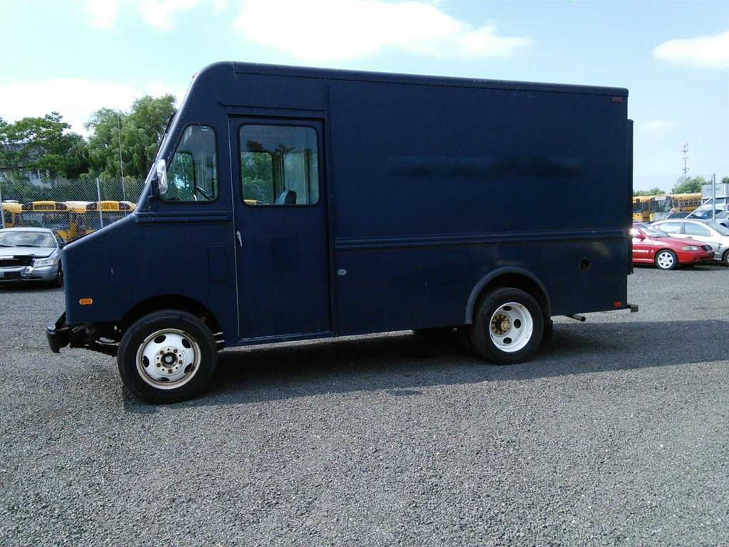 1985 Chevrolet Step Van (Hartford, CT 06114) | Property Room