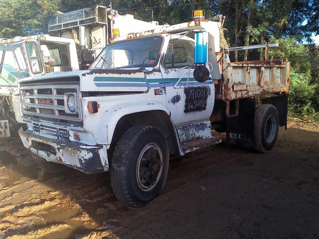 1989 GMC C7000 (Brooklyn, NY 11214) | Property Room