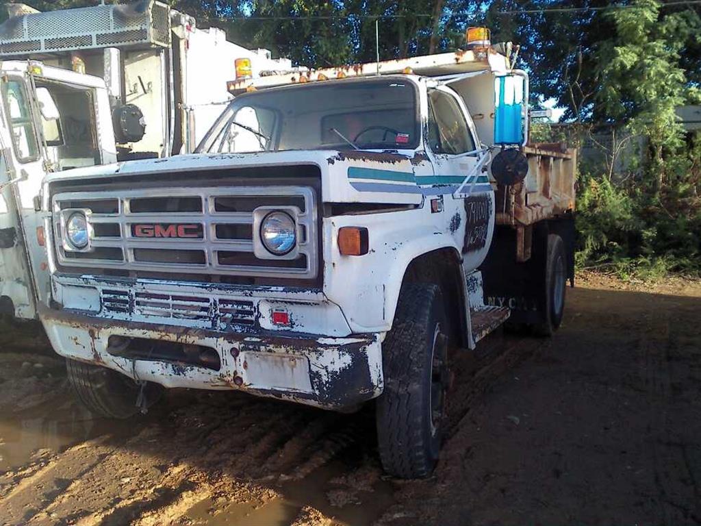 1989 GMC C7000 (Brooklyn, NY 11214) | Property Room