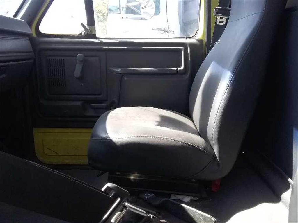 1991 Ford F600 (Medford, NY 11763) | Property Room