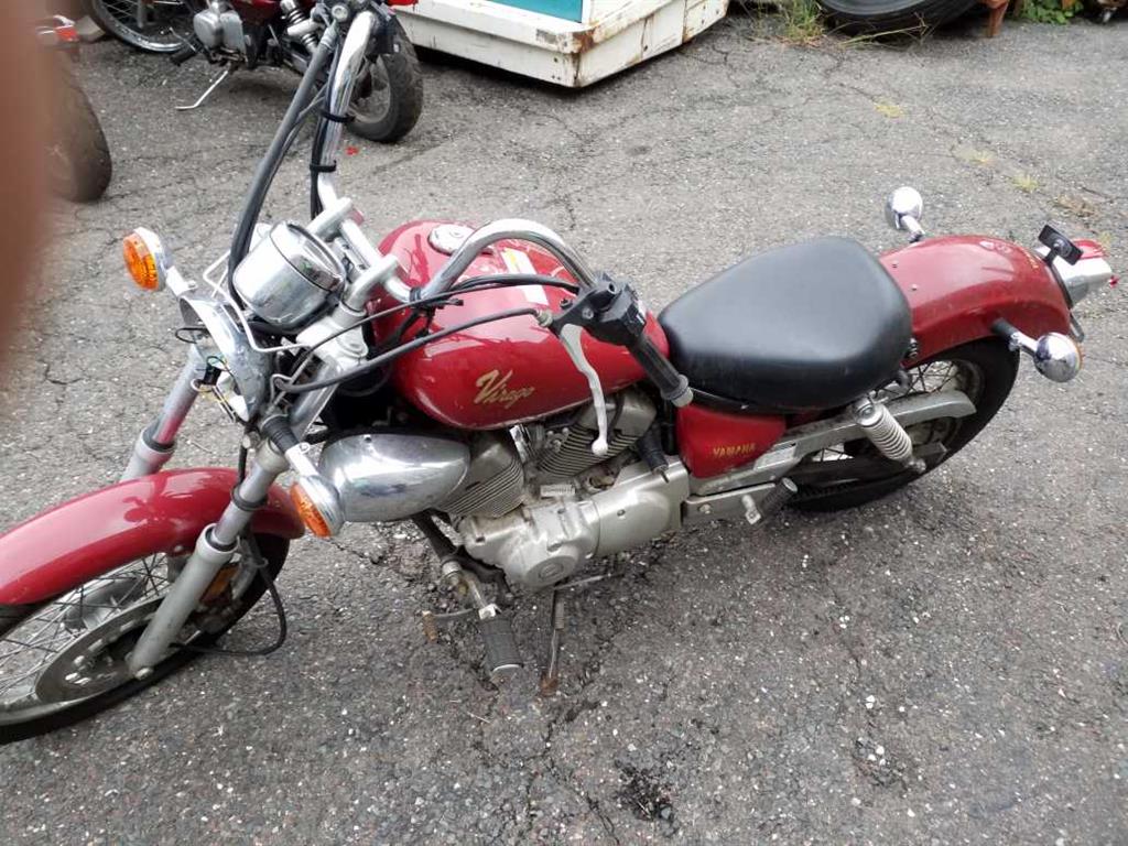 1995 Yamaha XV250 (Virago 250) (Hartford, CT 06114) | Property Room