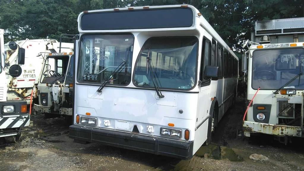 1999 Orion Orion V (Brooklyn, NY 11214) | Property Room