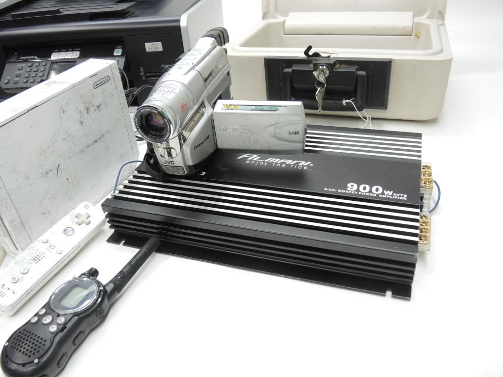 Almani Amp, Nintendo Wii And More, 20+ Items | Property Room