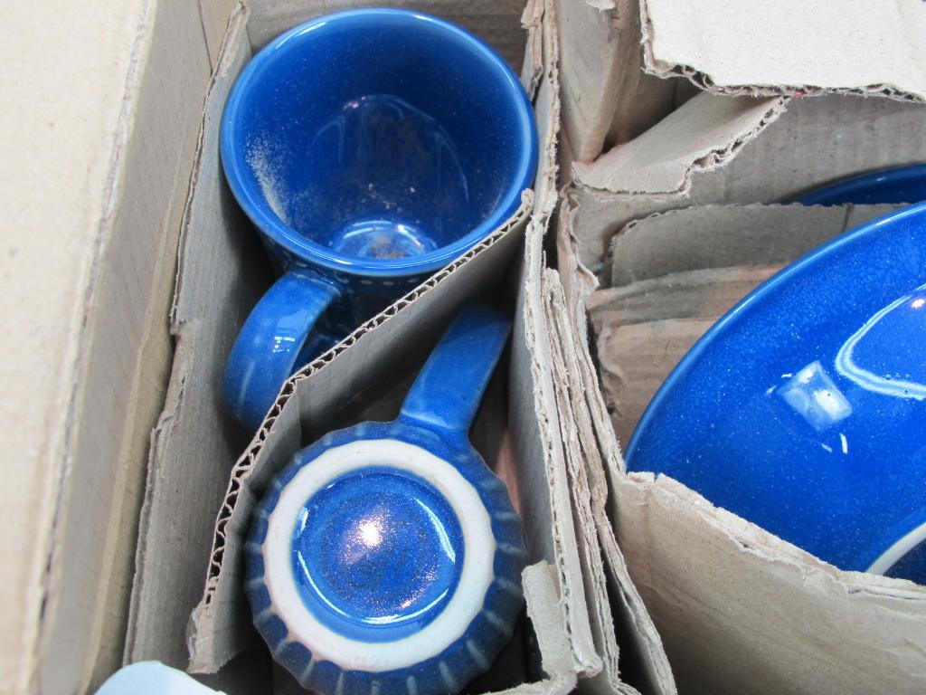 Gibson Regent Dinnerware Set | Property Room