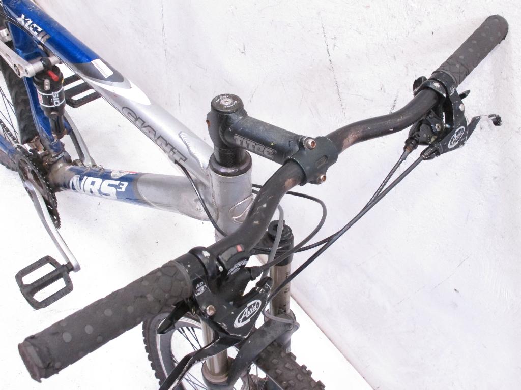 Giant NRS 3 Men's Mountain Bike | Property Room