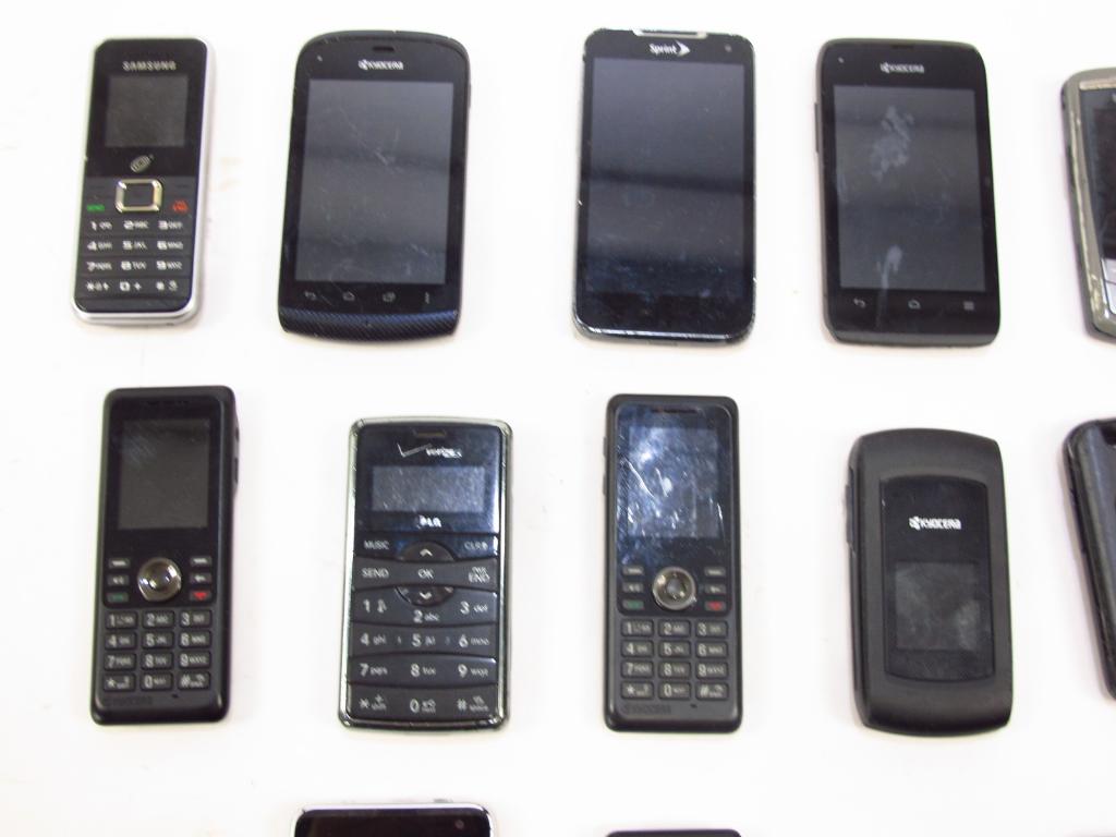 Samsung And Other Assorted Cell Phones, 10+ Pieces | Property Room