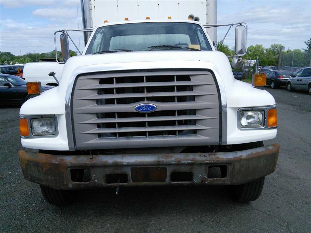 1995 Ford F80 (Hartford, CT 06114) | Property Room