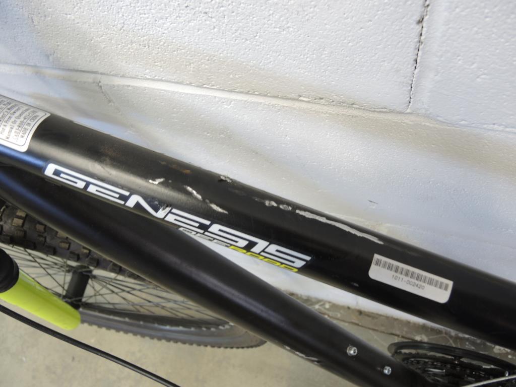 Genesis GS29 Off Road Bike | Property Room