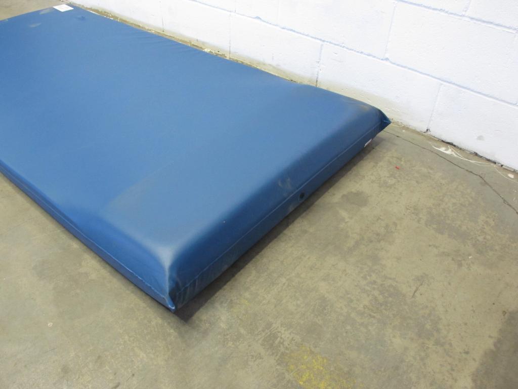 Sureline Mfg. Foam Mats, 5 Peices | Property Room