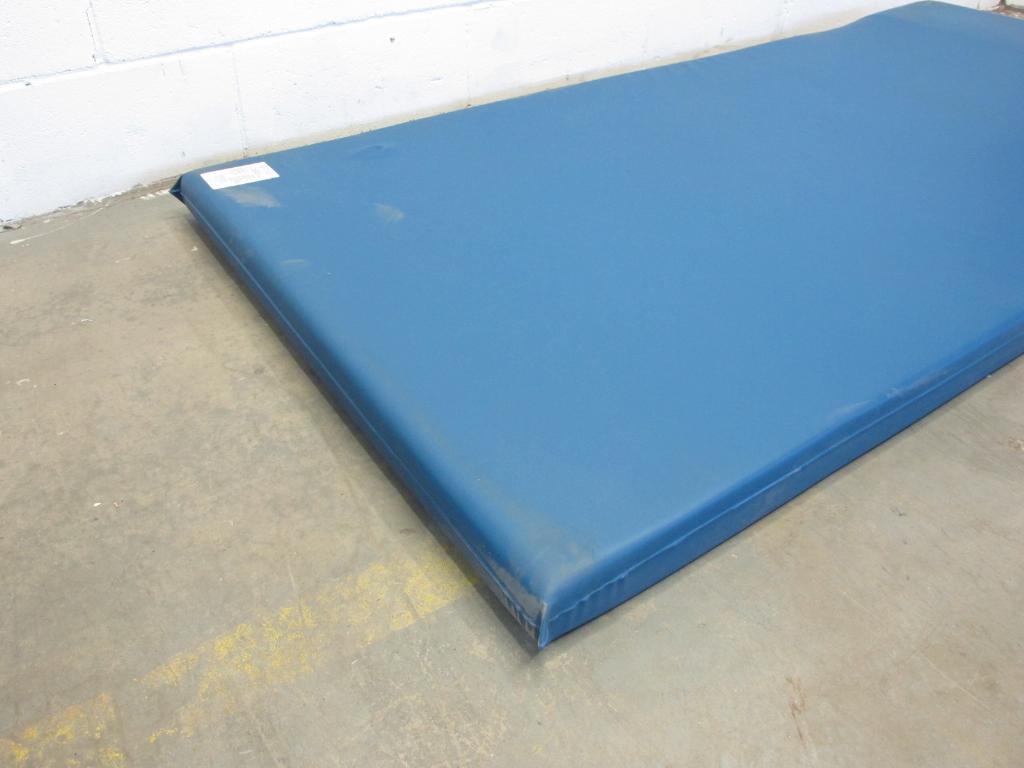 Sureline Mfg. Foam Mats, 5 Peices | Property Room