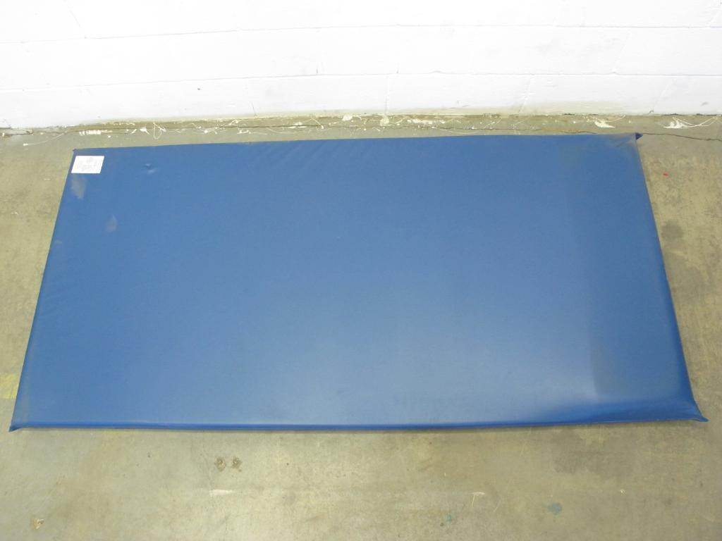 Sureline Mfg. Foam Mats, 5 Peices | Property Room