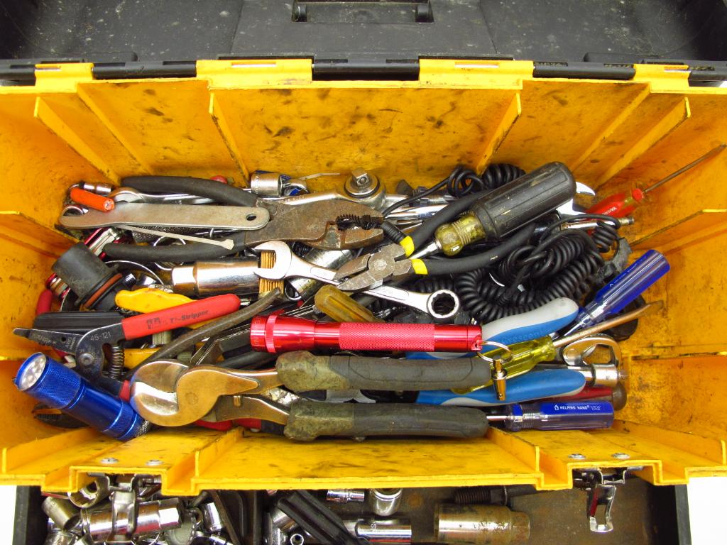 Craftsman Tool Box With Tools | Property Room