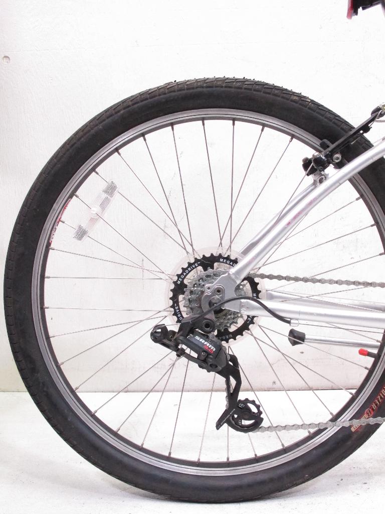 Trek Sole Ride 100 Unisex Hybrid Cruiser Bike | Property Room