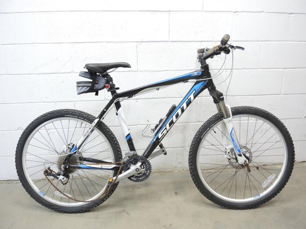 Scott 30 Mountain Bike | Property Room