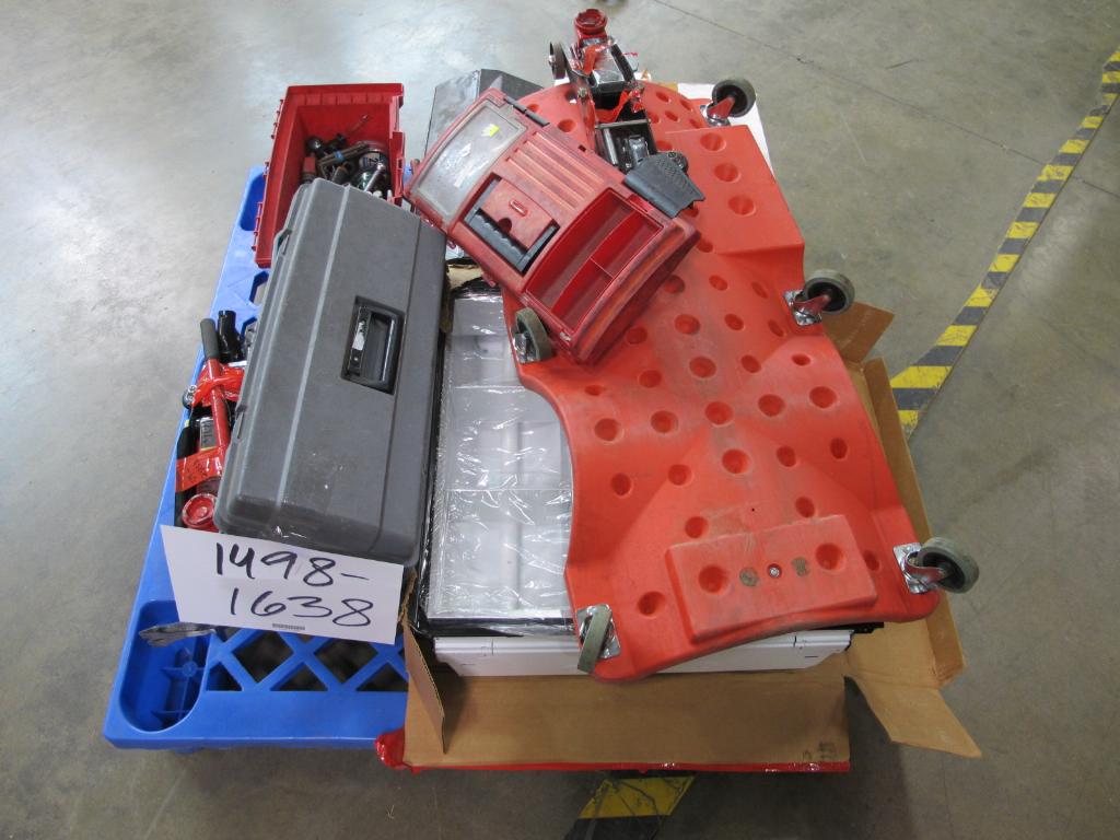 Floor Jacks, Tool Boxes And More, 5+ Pieces | Property Room
