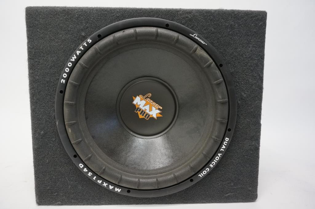 15" Lanzar Subwoofer In A Enclosure Box | Property Room