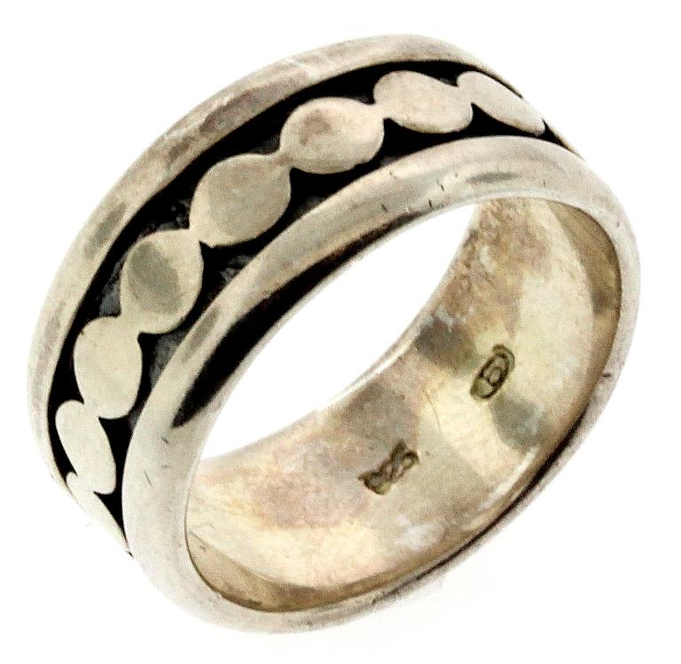 9 Gram Sterling Silver Ring | Property Room