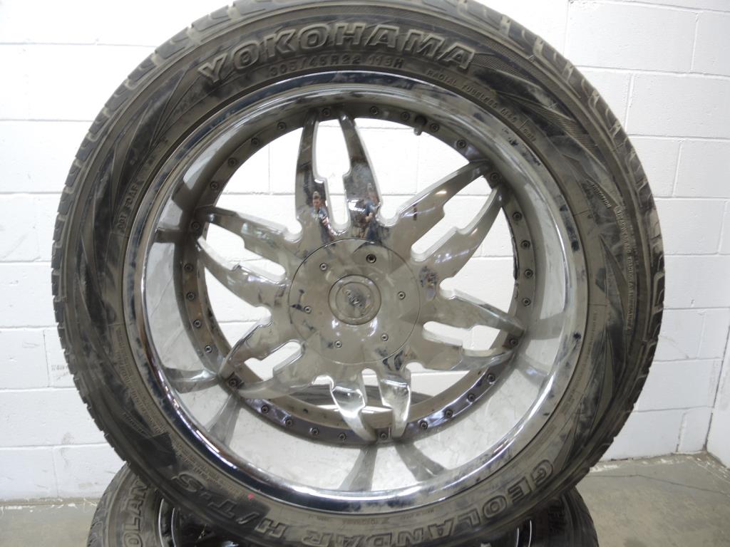 Gitano Wheels, 3 Pieces | Property Room