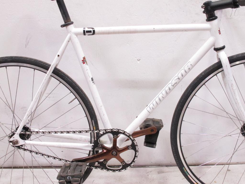 Windsor Men's Fixed Gear Road Bike | Property Room