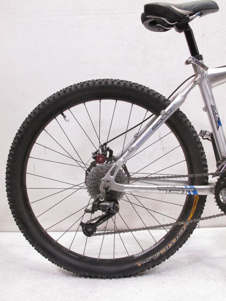 Trek 6 Series Men's Mountain Bike | Property Room
